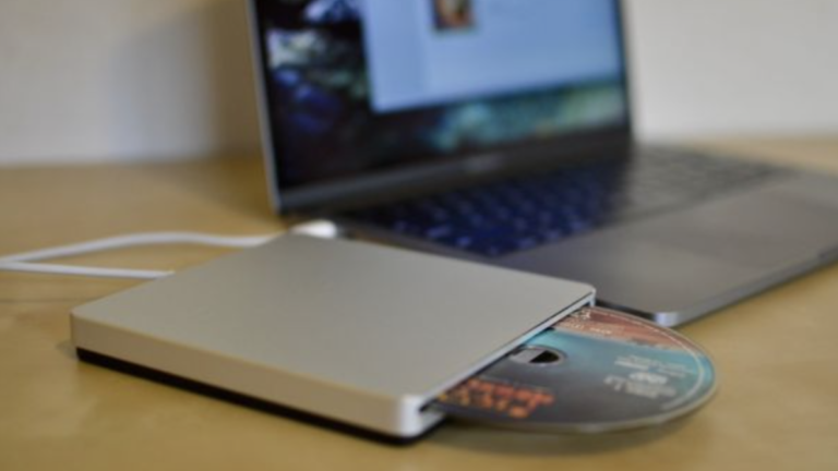 The Ultimate Guide on How to Play DVDs on Mac - AppHut